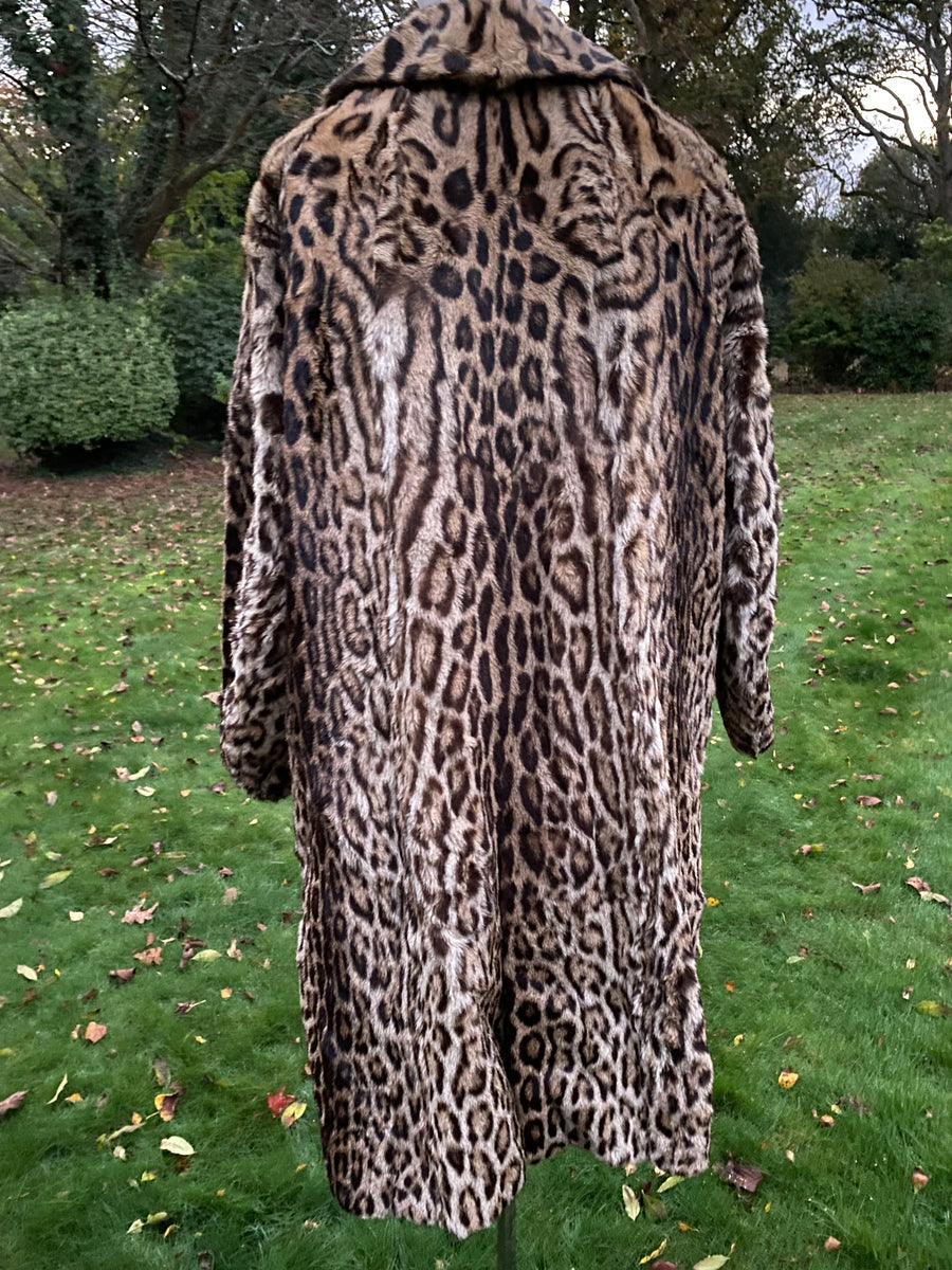Vintage 1940s Ocelot Fur Coat size M – Marina Vintage Uk